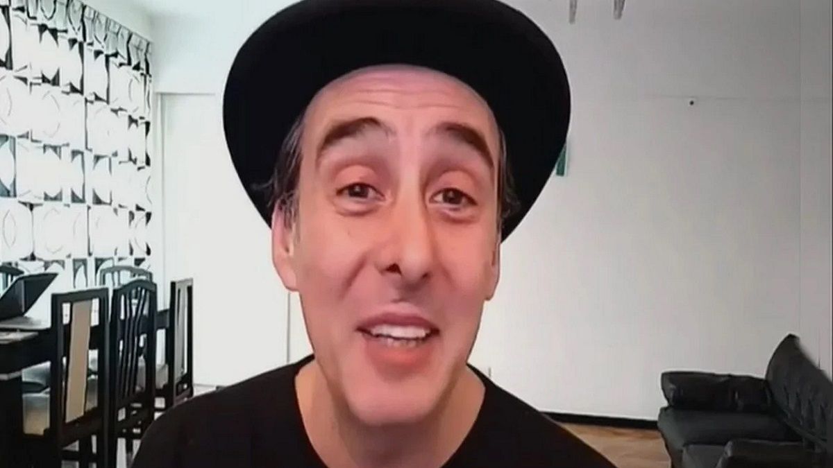 Rodrigo Vagoneta puso su humor en un llamativo emprendimiento