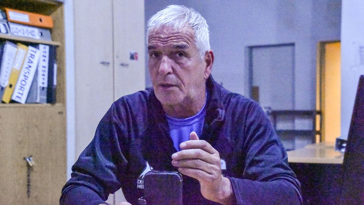 Carlos Escobar renunció y disparó: En cualquier momento vamos a tener ...