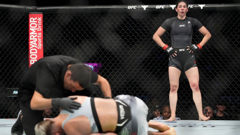 Nocaut histórico en la UFC: una espectacular patada al hígado sin ...