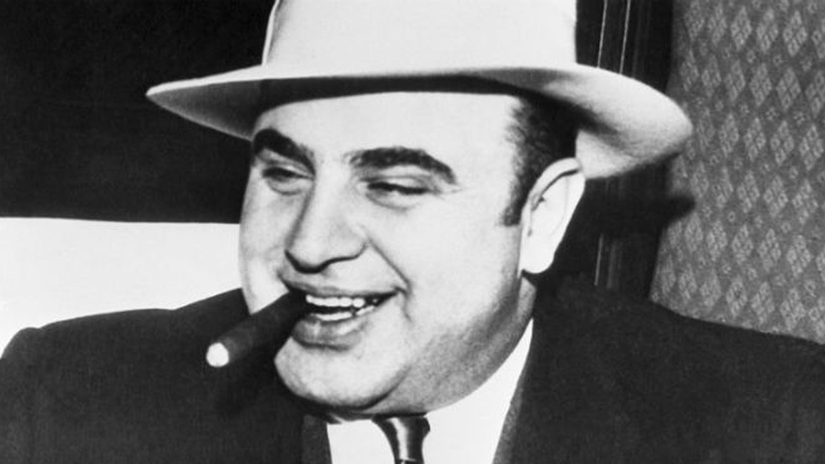 La historia de Al Capone, el mafioso que se convirtió en adjetivo