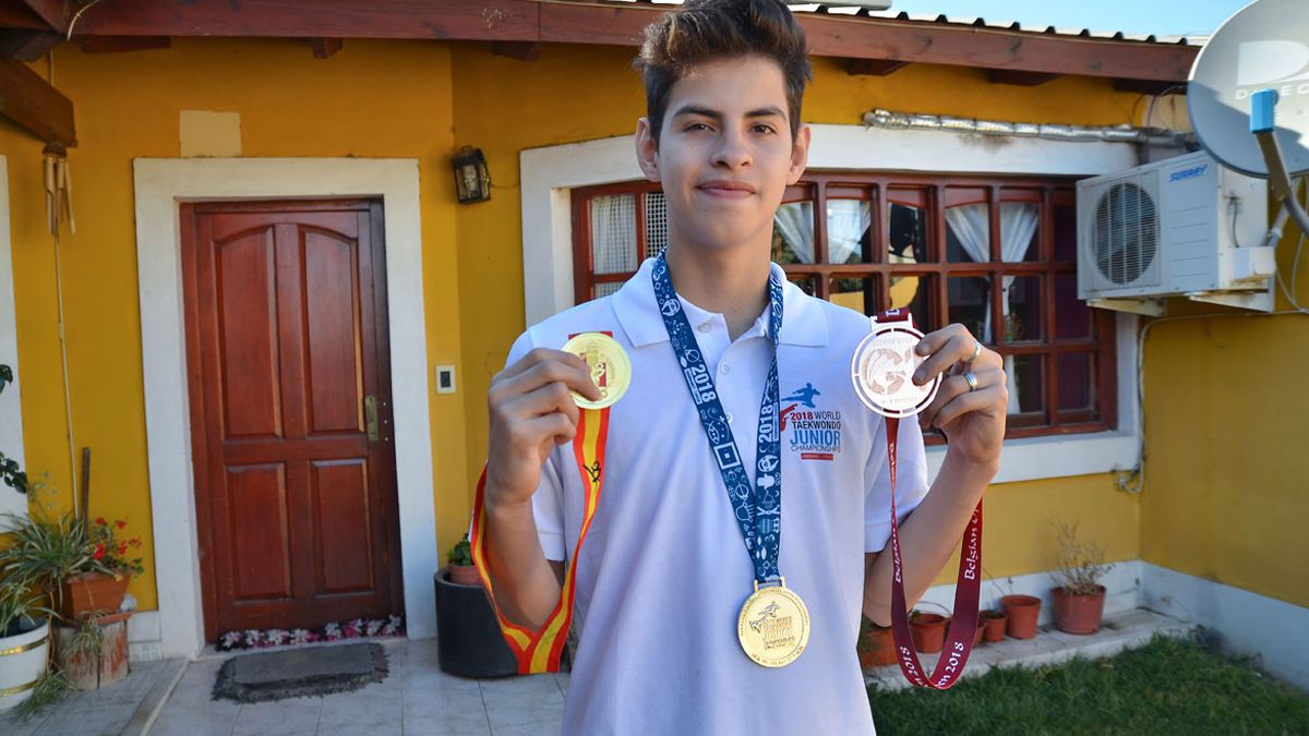 Acuña ahora sueña con al gloria olímpica