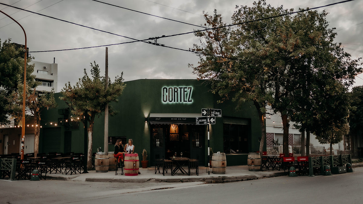 Llegó al Alto Valle el primer club del vino: Club Cortez