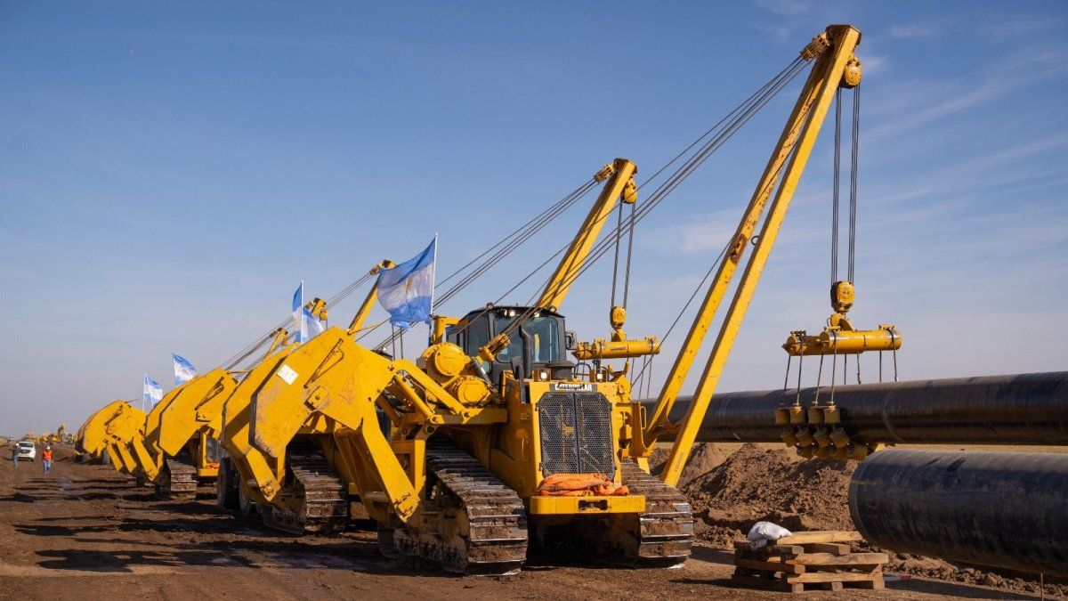 Techint y Sacde finalizaron la construcción de 100 km de la reversión ...