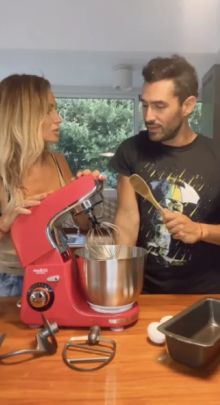 Las fotos de la casona embrujada de Sabrina Rojas: allí vivió con ...