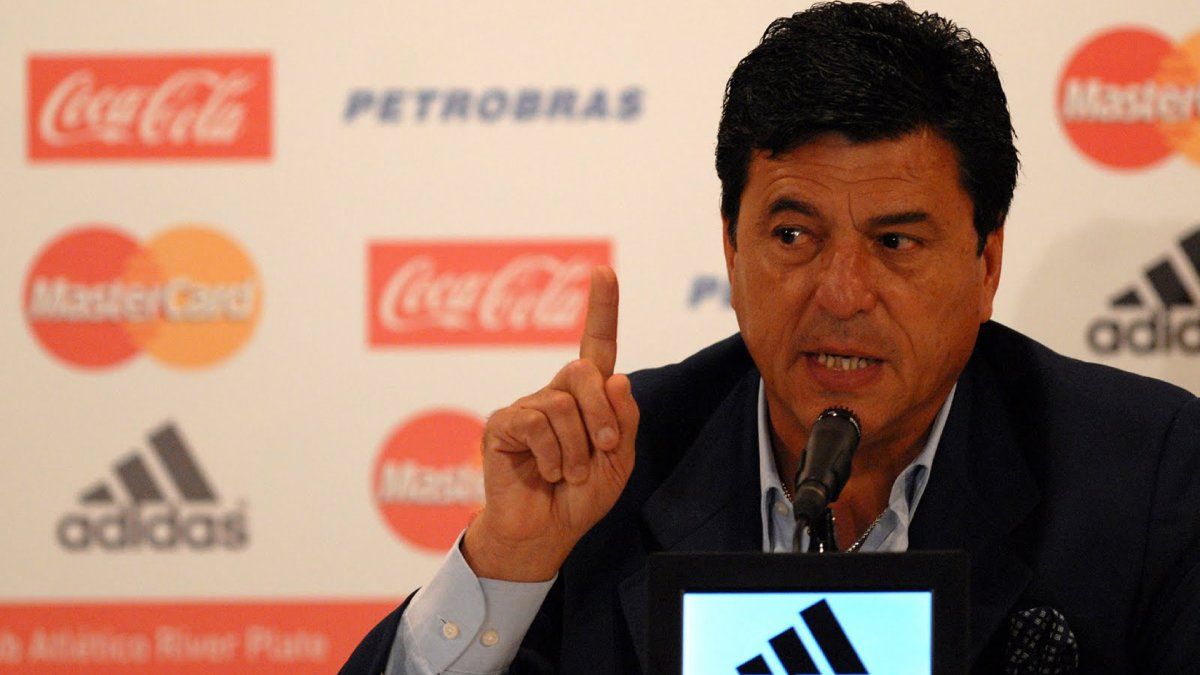 La palabra de Passarella tras los rumores sobre su salud