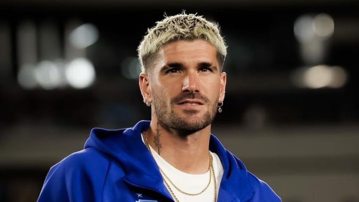 La frase de Rodrigo De Paul sobre Riquelme en medio de negociaciones ...