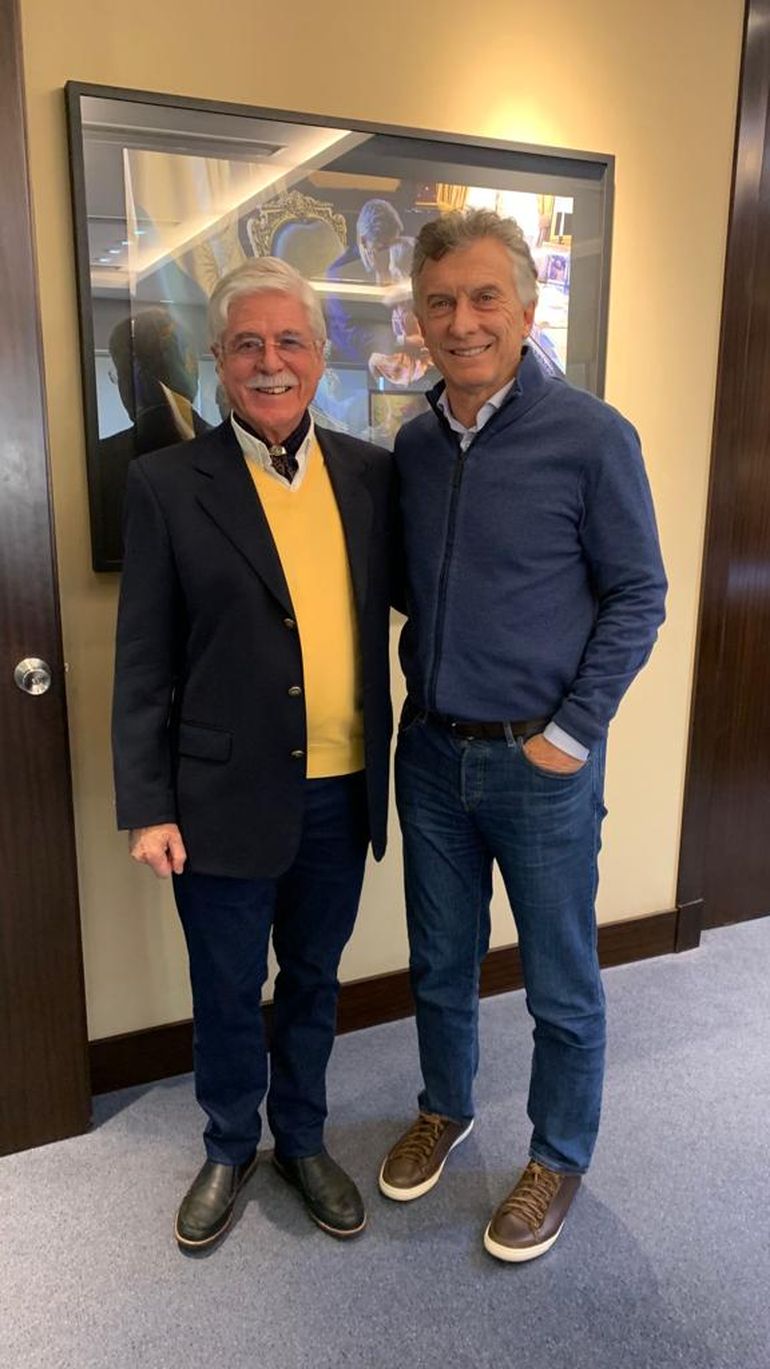 Macri llegó a Chapelco con golf y reuniones en JxC