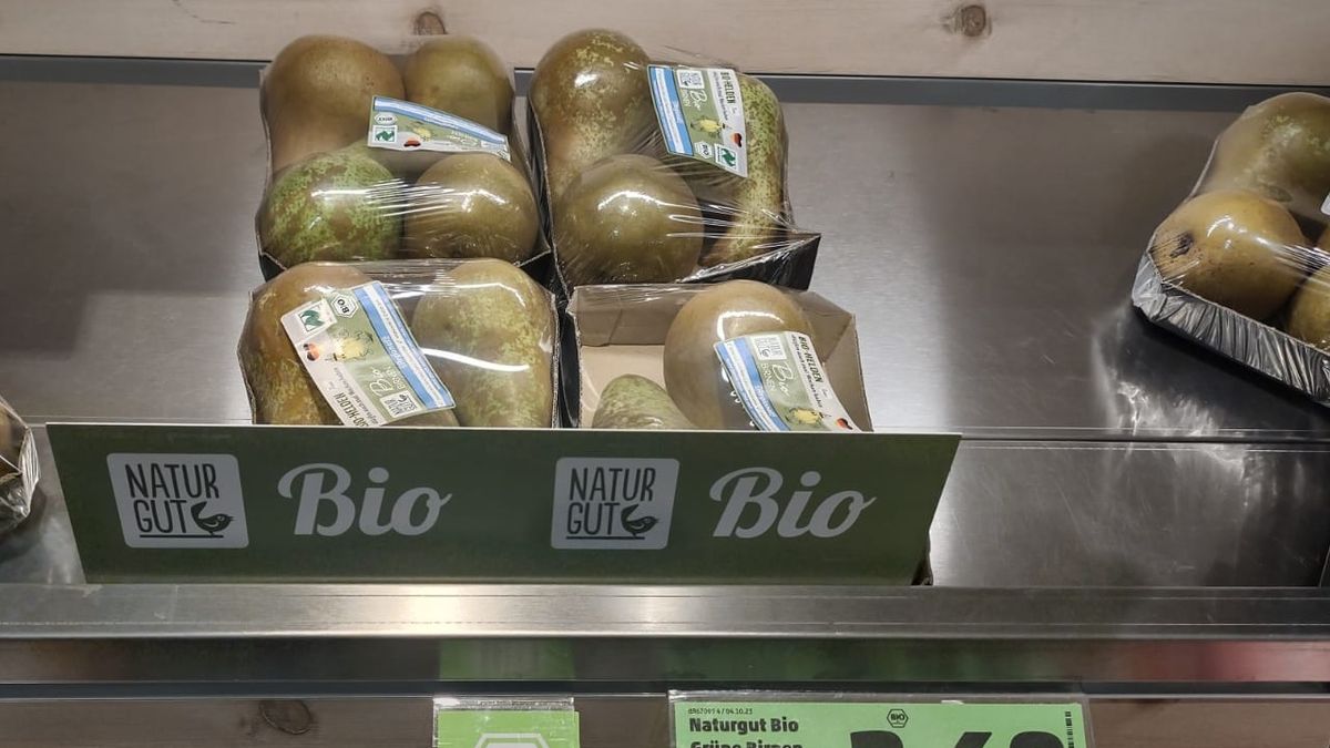 Los precios de la pera suben en las góndolas de Europa