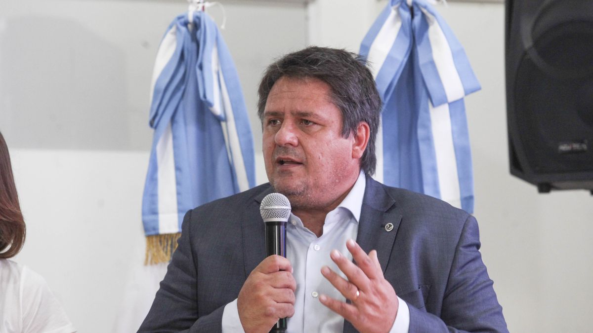 Gaido: En los primeros seis meses tiene que salir el contrato de ...