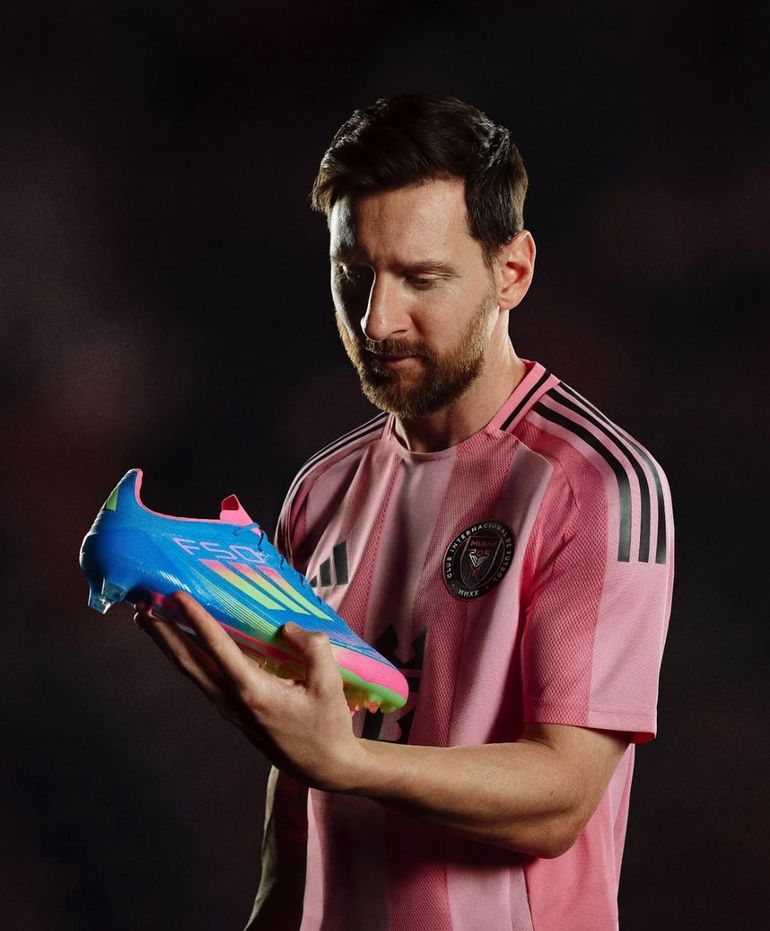 Lionel Messi presentó sus nuevos botines favoritos
