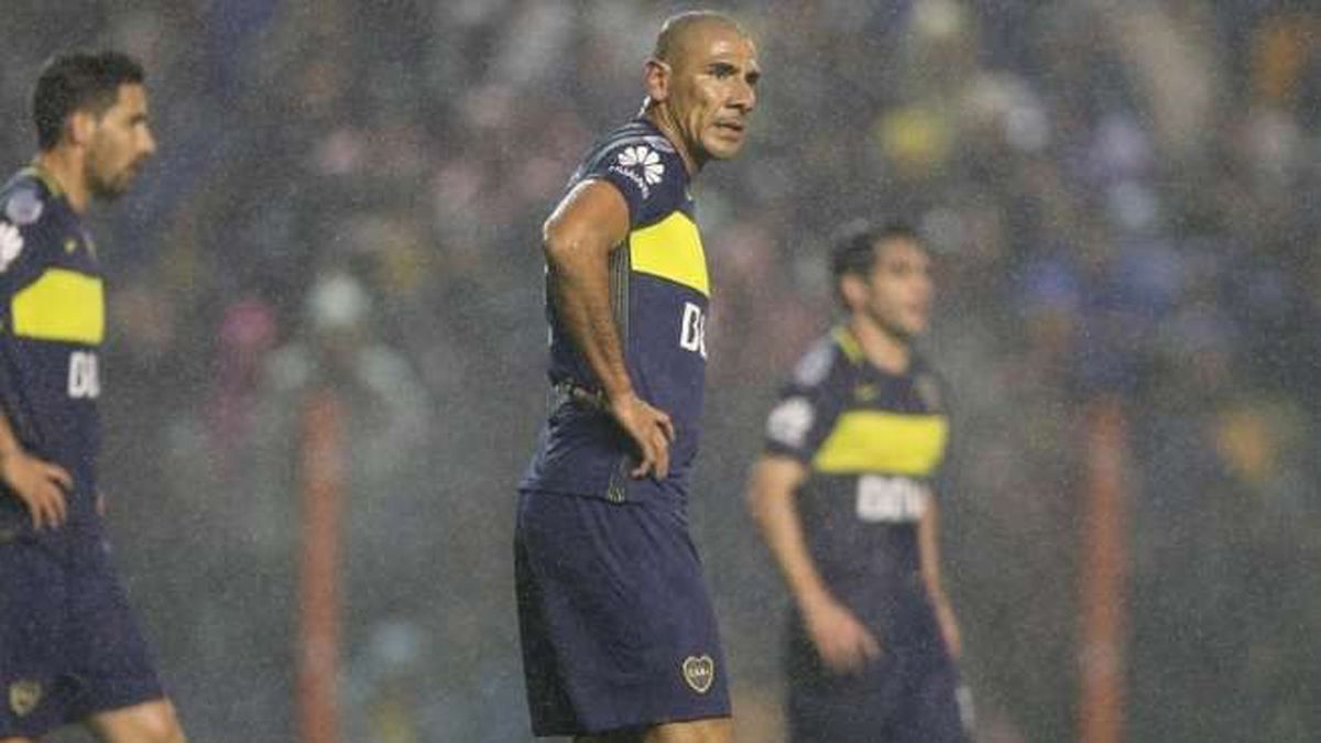 Díaz duros: el Cata se va mal y Tevez suena en el Inter
