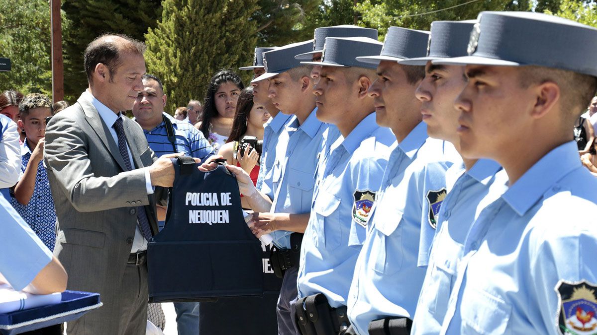 Neuquén tiene 296 nuevos agentes en la fuerza policial