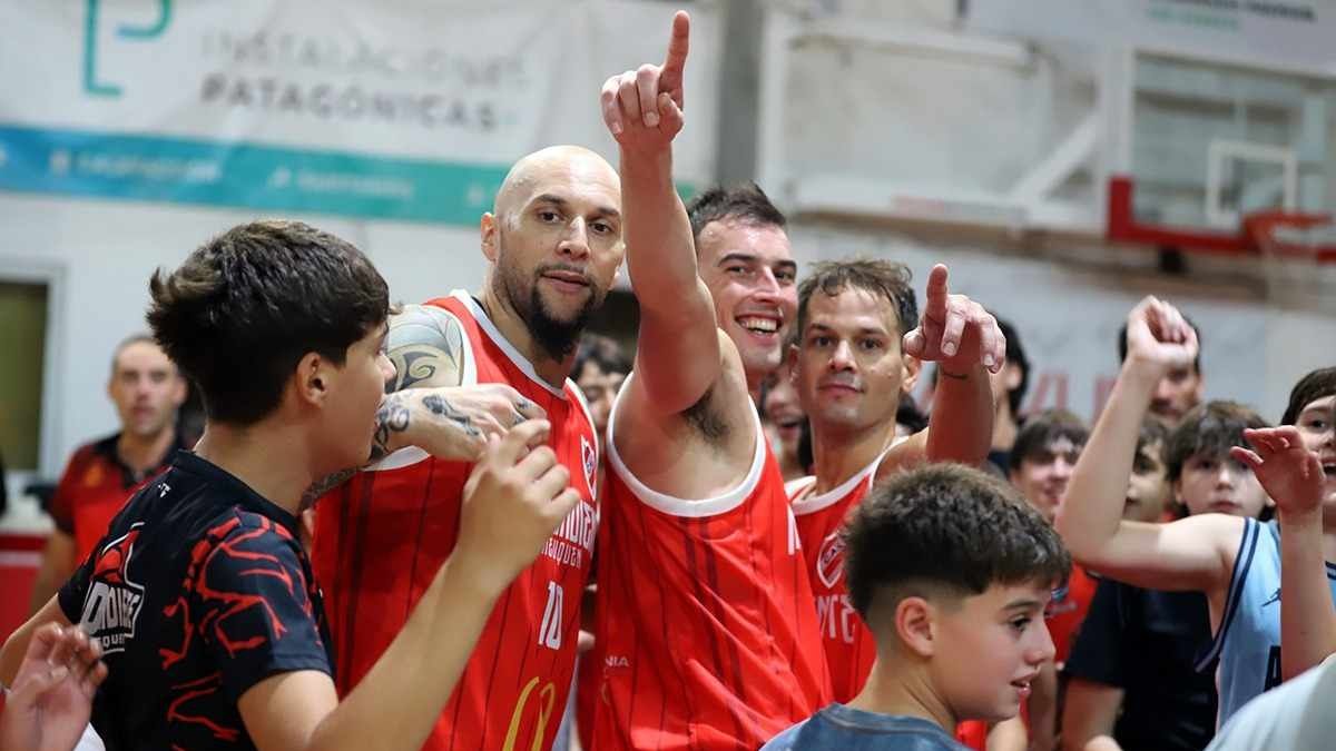 Liga Federal de básquet: Independiente ganó el primer clásico del año ...