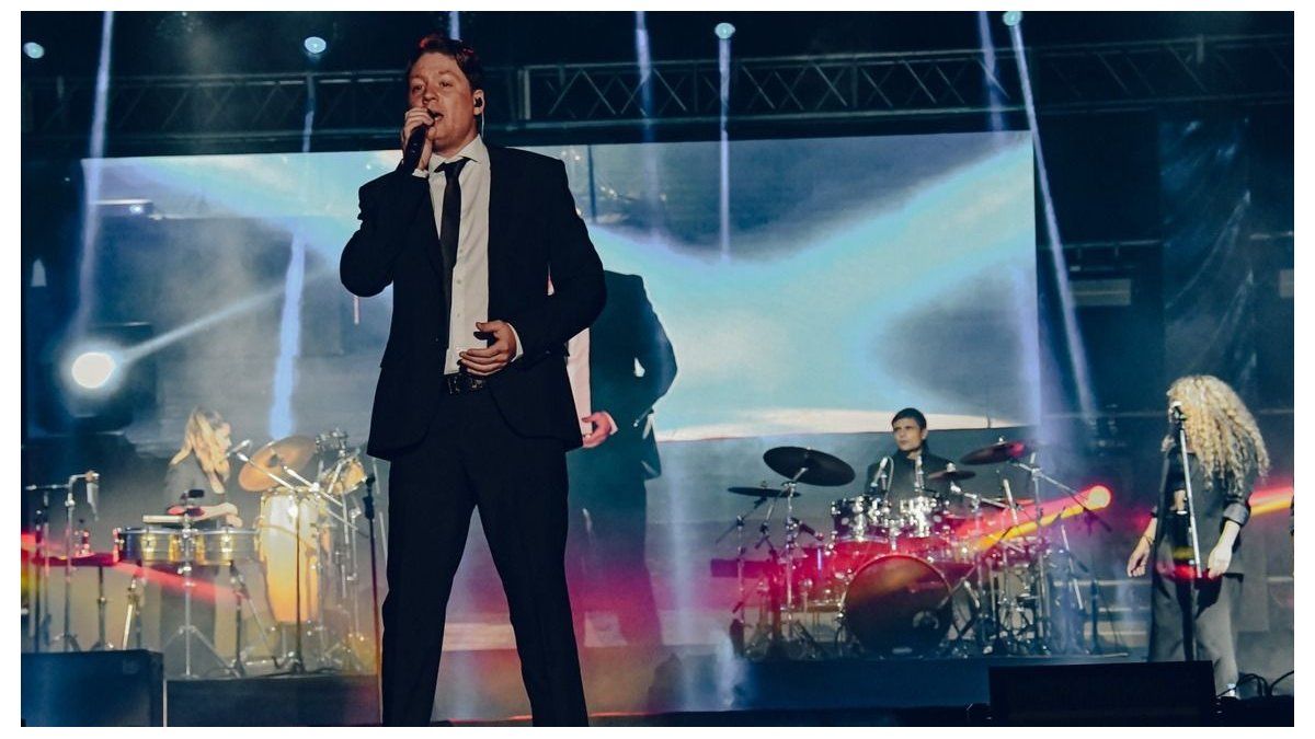 La foto de Emanero a horas de su show en el Ruca Che