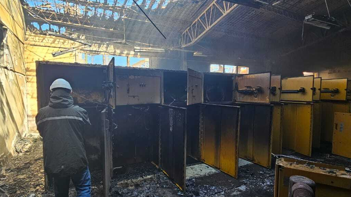 Así quedó la Estación Transformadora de Centenario luego del incendio