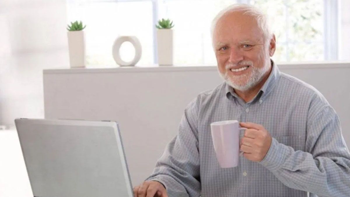 El ingeniero jubilado que se convirtió en celebridad gracias a un meme
