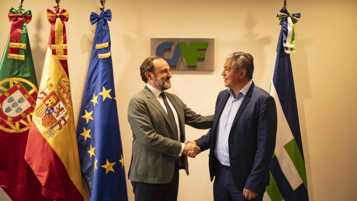 Figueroa tuvo reuniones en Europa para desarrollar el turismo y las ...