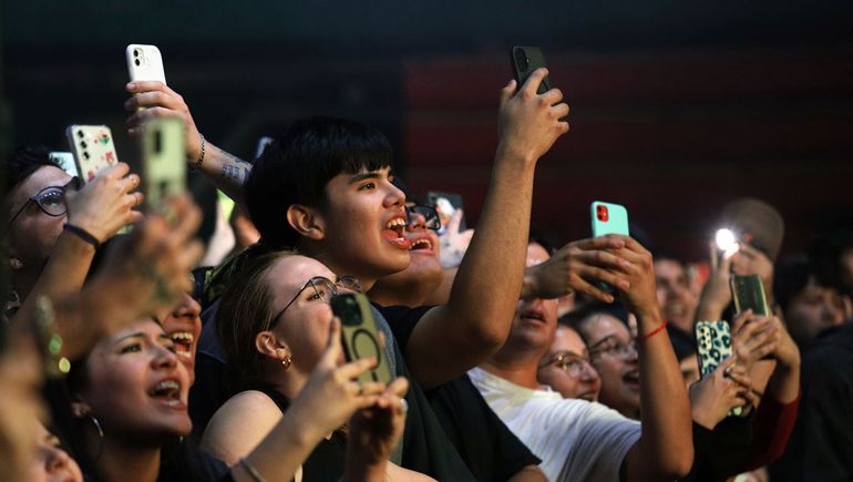 En 17 imágenes: C.R.O. hizo vibrar a los neuquinos en el Ruca Che