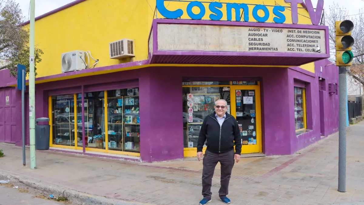 Cosmos TV y Don Carmelo, toda una vida al servicio de los cipoleños