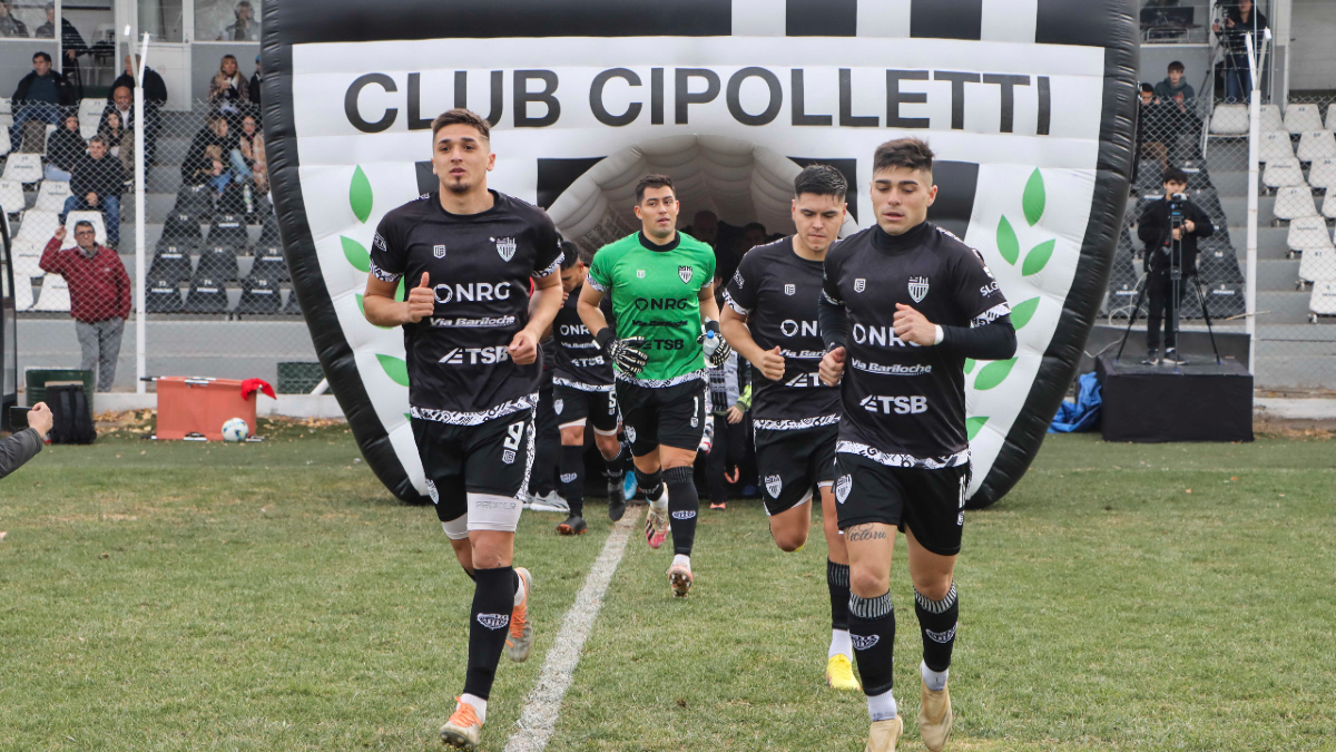 Cipo escala posiciones en la tabla y Villa Mitre bajó a Olimpo en el ...