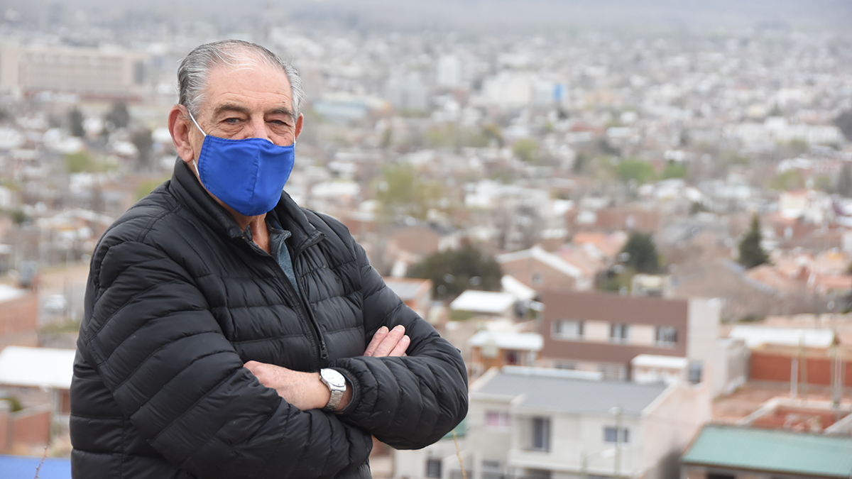 Emilio Zingoni, 50 años aportando a la salud de la región