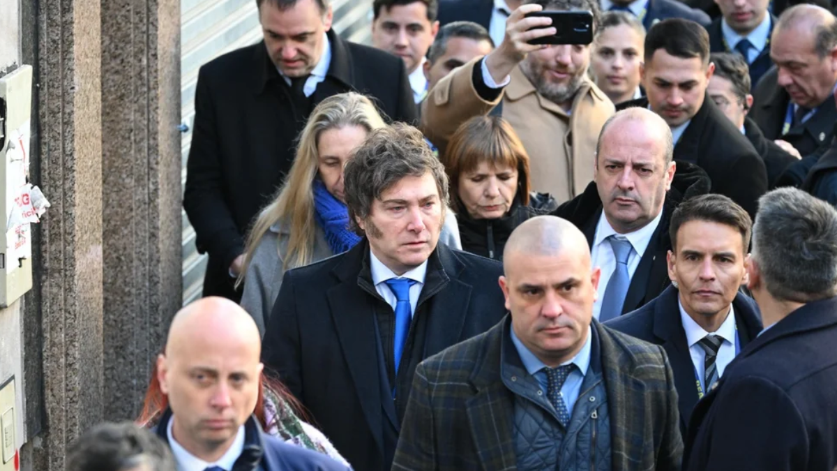 Milei a 31 años del atentado a la AMIA: No vamos a parar hasta que no ...