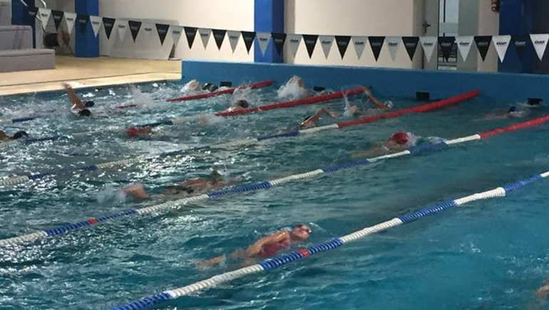 Piletas deshabilitadas en el CEF 1: cuándo vuelven las clases de natación