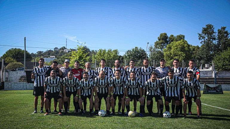 La Re Banda, los cracks de Cipolletti campeones del +35 en Tandil