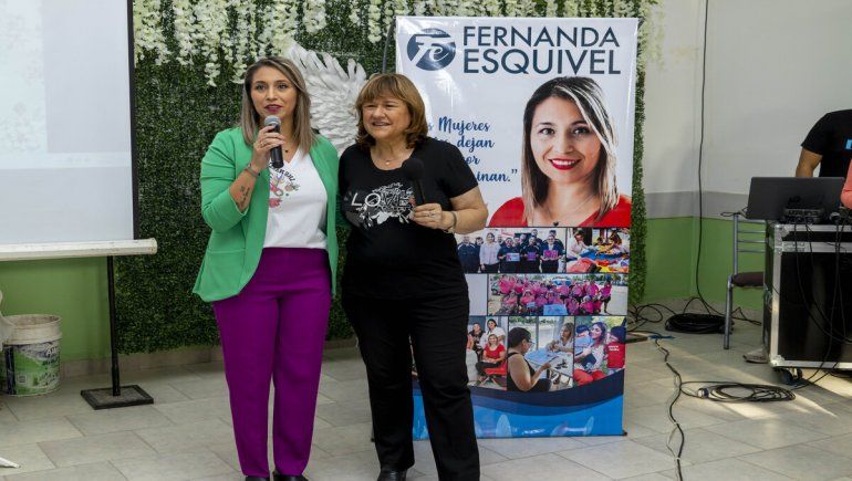 Esquivel: Con las mujeres la política se vuelve más sensible