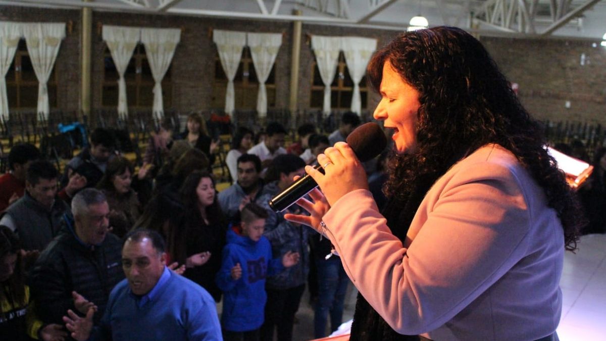 La historia de la Pastora Mary: de líder religiosa a encontrar la ...