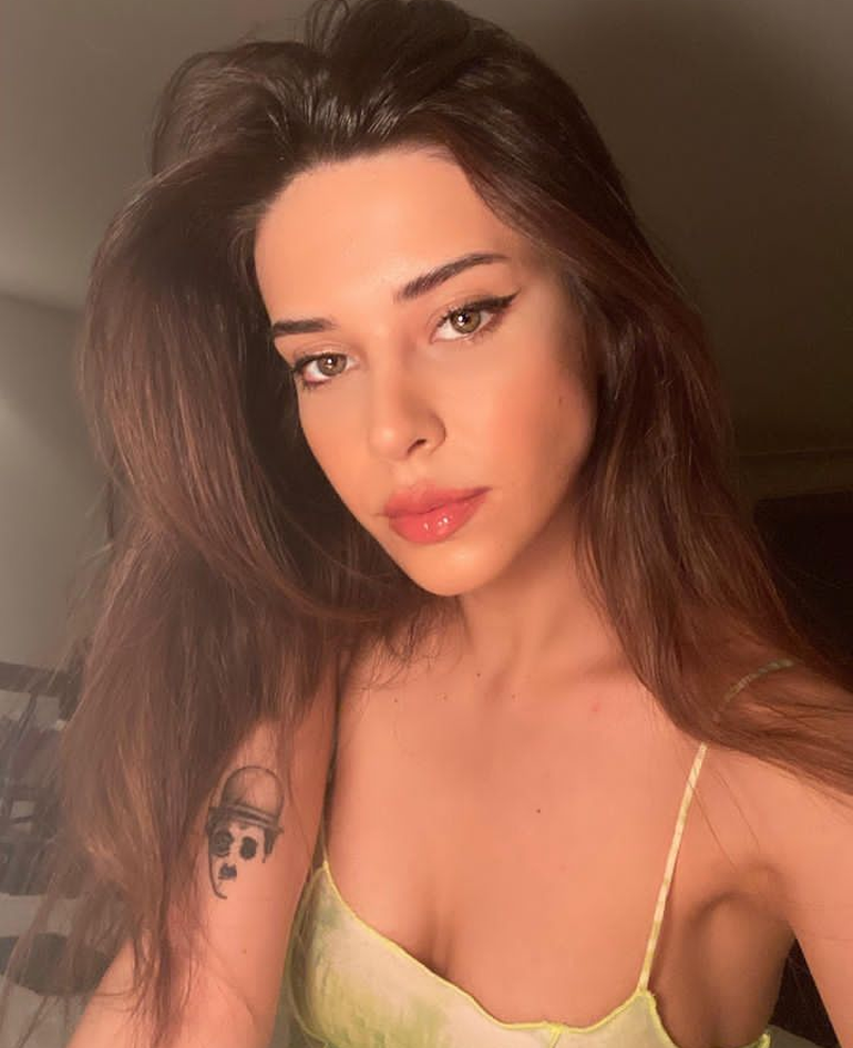 Quién es la modelo turca con la que relacionan a Mauro Icardi