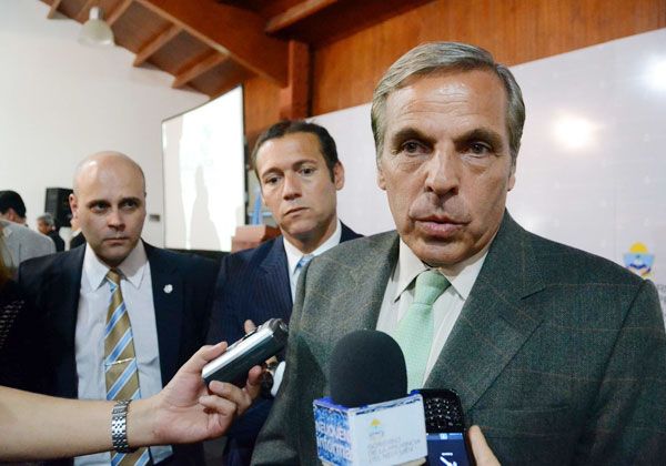 No vamos a permitir que un grupo minúsculo corte la ruta