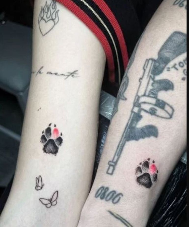 Cómo es el tremendo tatuaje que se hizo El Duki y tiene un grave error