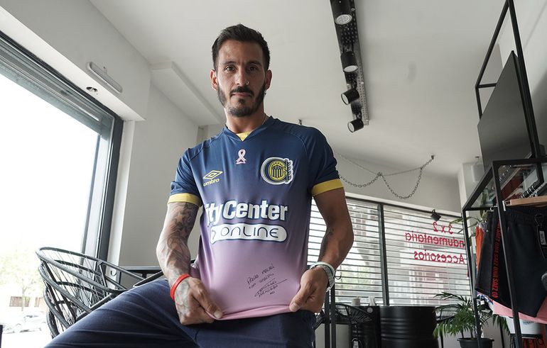 El crack del Rojo neuquino que viajó 800 kilómetros para conocer a su ...