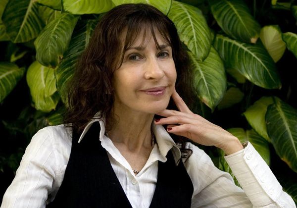 Una Escritora Chilena Ganó El Premio Alfaguara