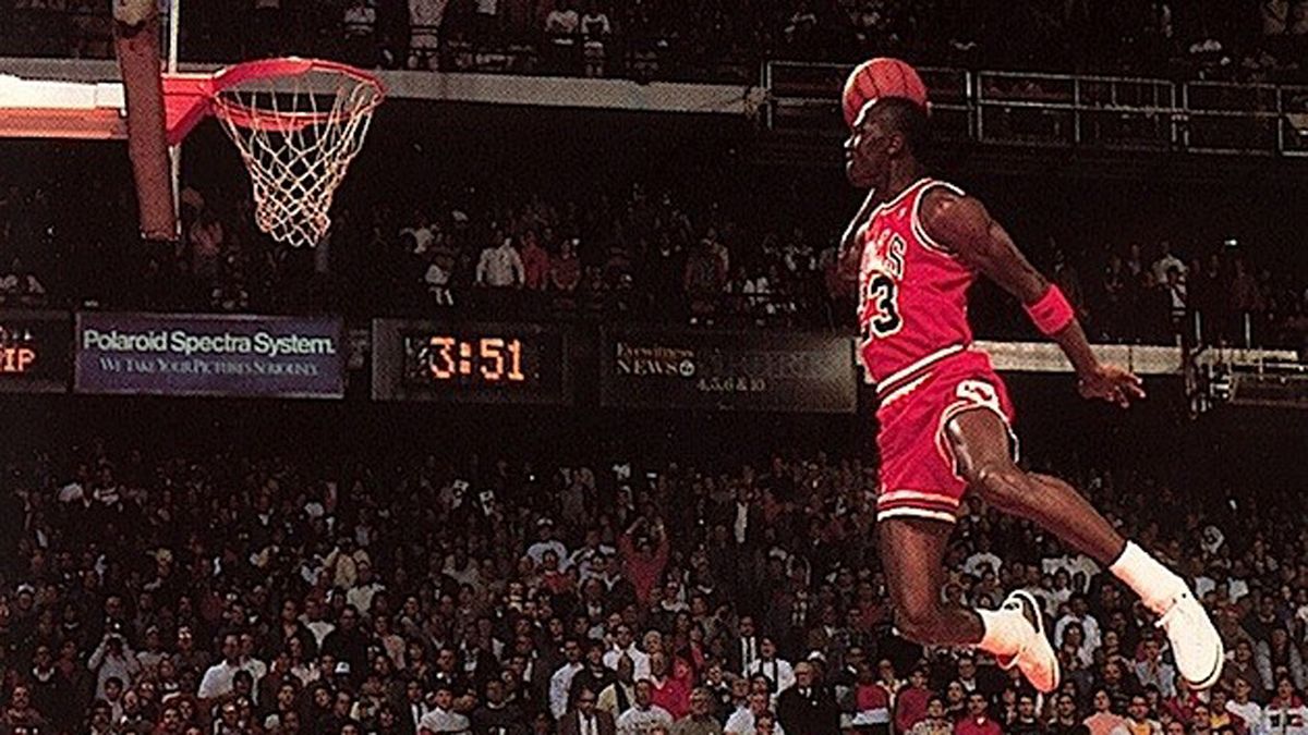A 30 años de la mejor volcada de Michael Jordan