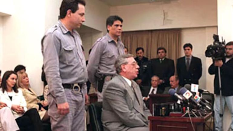 A 27 años de la trágica muerte de Leonardo Simons: una causa por coimas ...