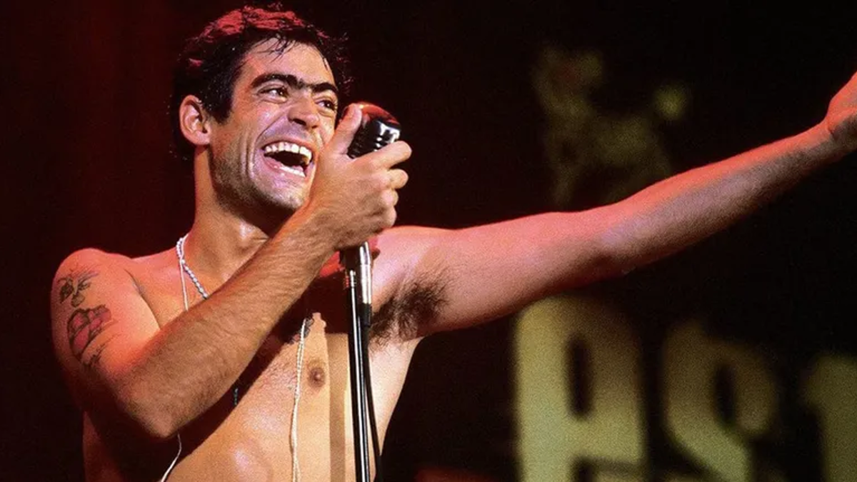 A 23 años de la muerte de Rodrigo: cuáles son sus canciones más escuchadas