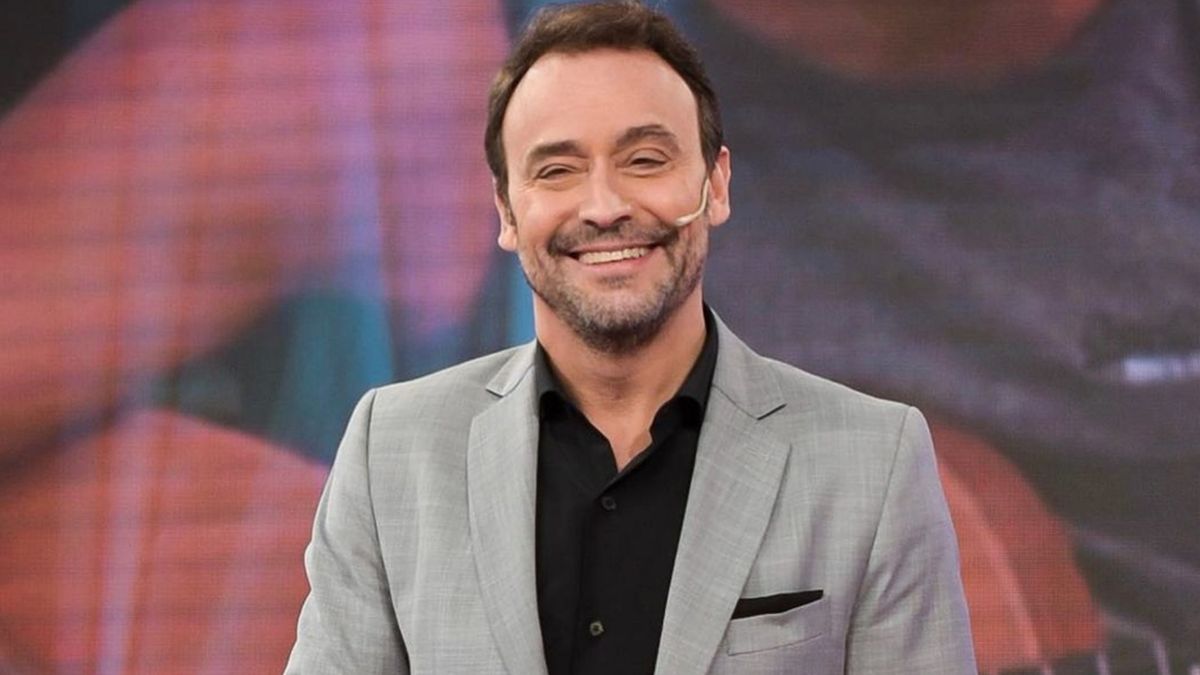 De qué trabajaba Adrián Pallares antes de ser famoso