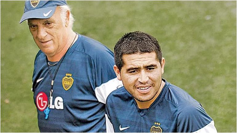 Quién es el jugador que no le responde los llamados a Riquelme para ...