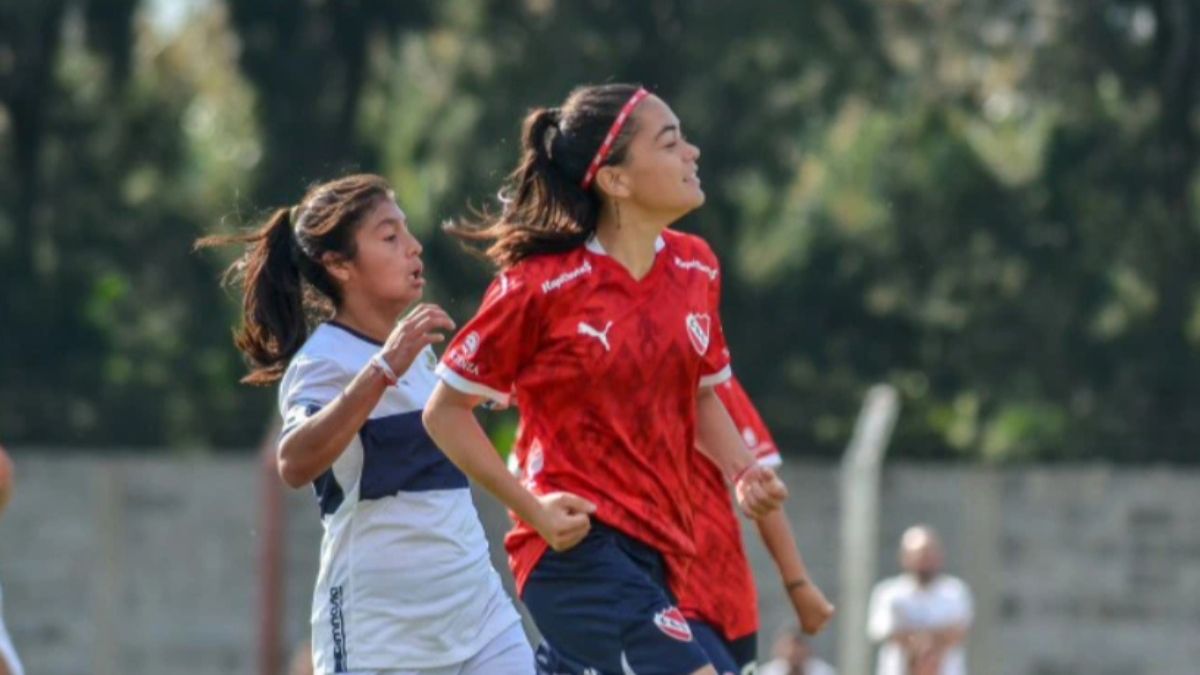 La promesa del fútbol femenino de Santa Cruz que brilla en ...