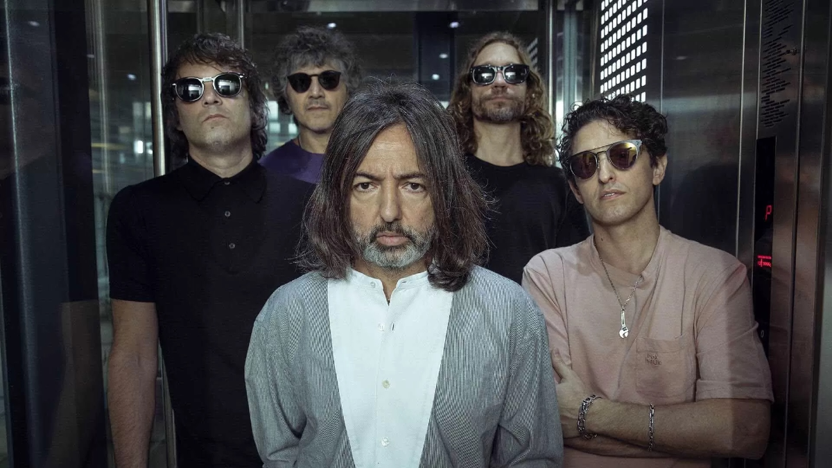 Babasónicos lanzó su flamante disco Trinchera