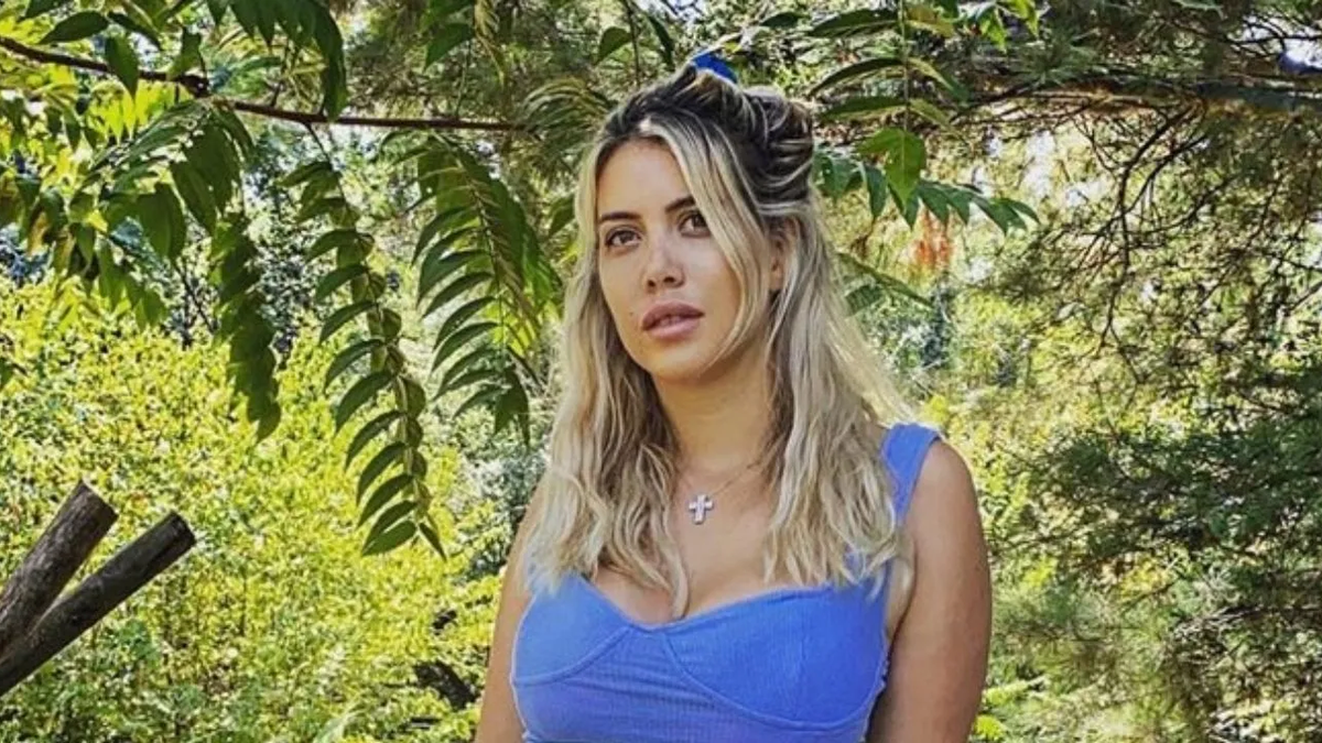 Wanda se sumó a la fiesta del PSG mientras toma sol en Milan
