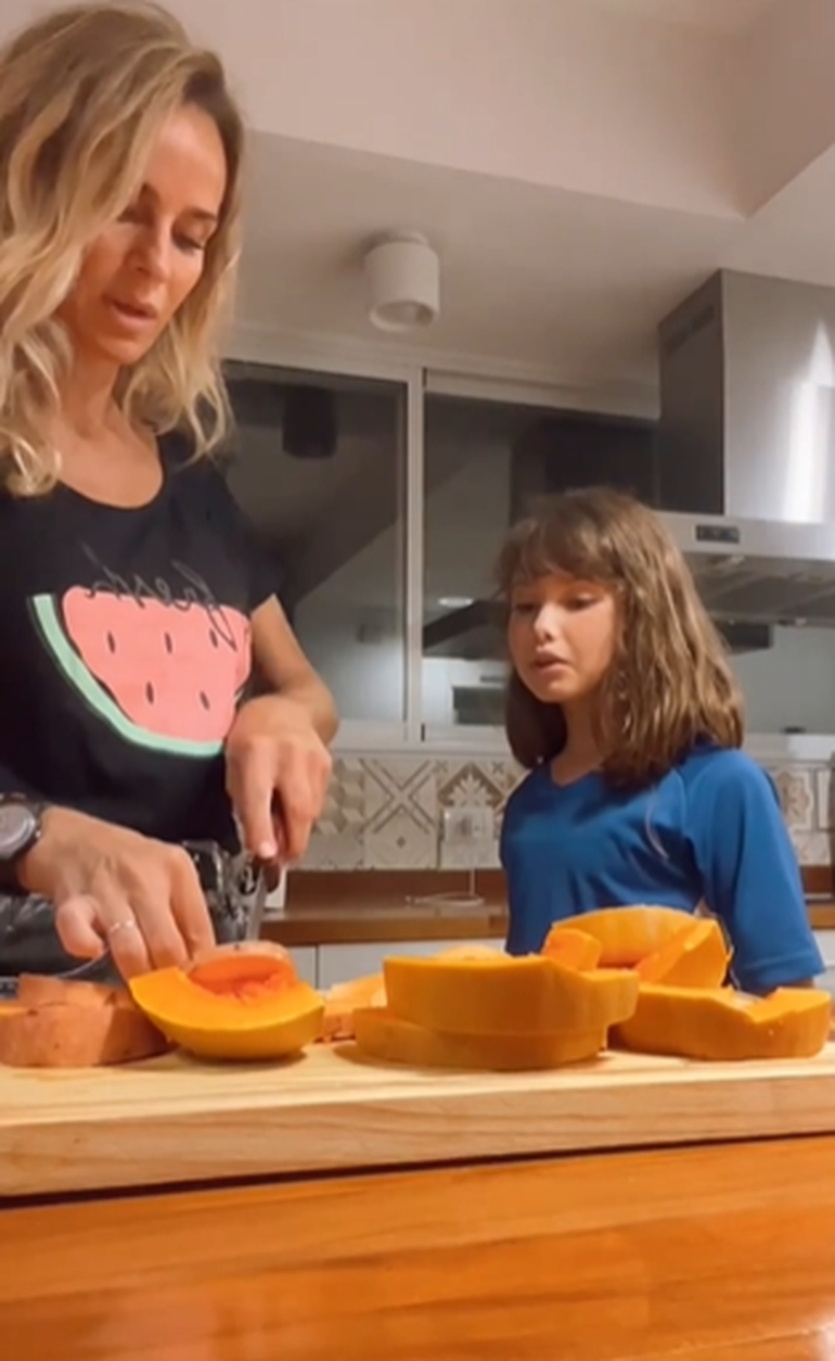 Las fotos de la casona embrujada de Sabrina Rojas: allí vivió con ...