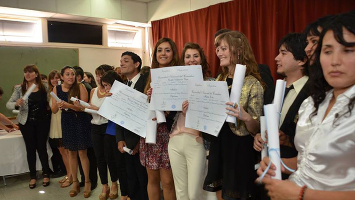 Graduaciones en la Facultad de Ciencias Médicas