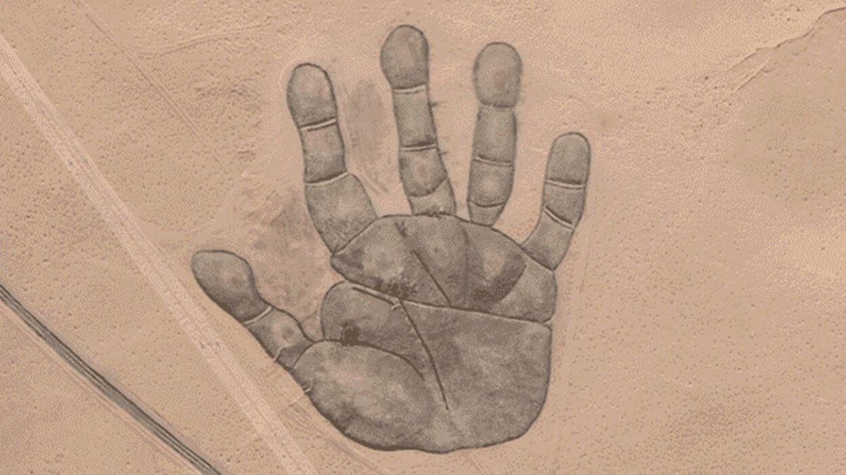 Google Maps captó la huella de una mano gigante