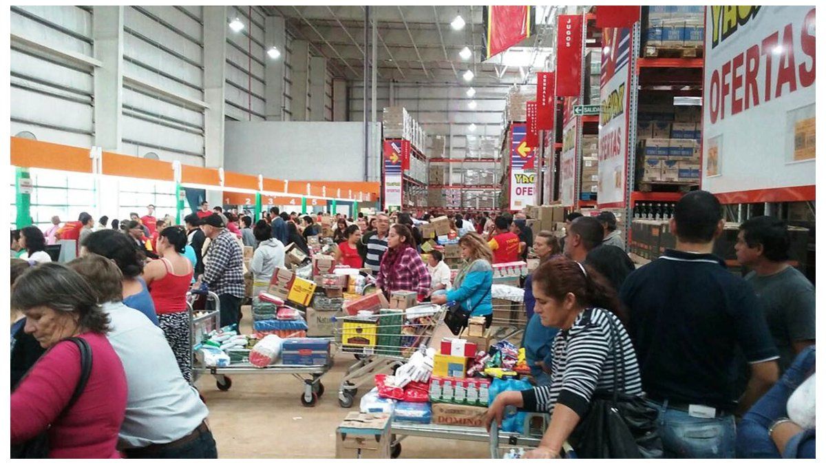 Los súper mayoristas recuperan las ventas al bajar los precios